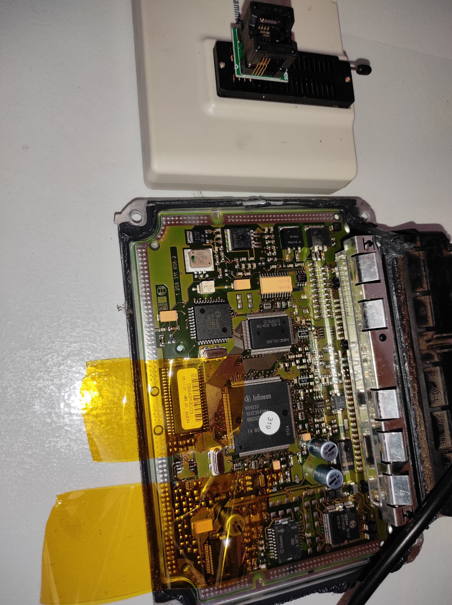 Lecture EEPROM 29F400 par dessoudage – EcuPROG