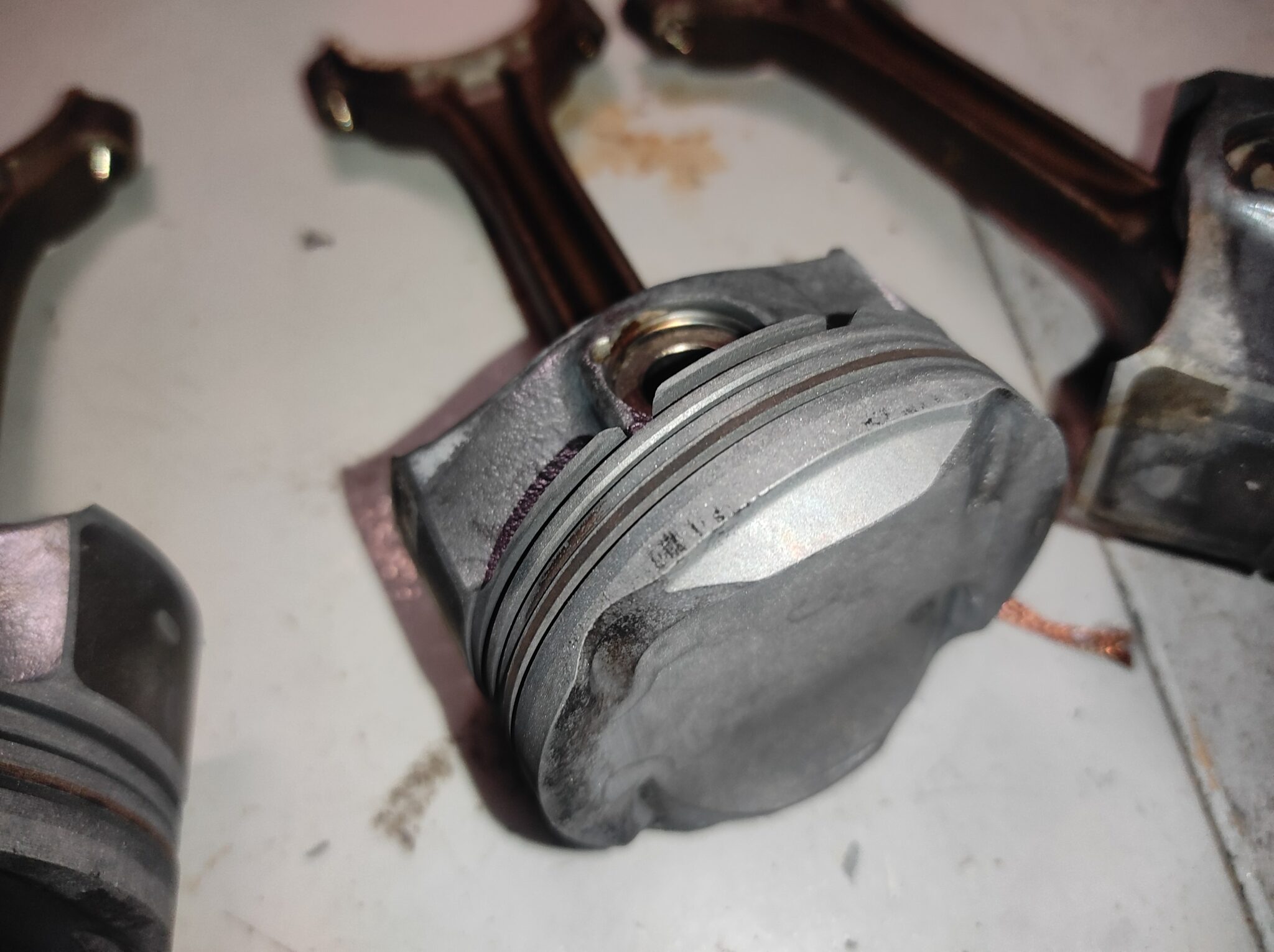 1.2 Puretech , consommation d’huile, problèmes de courroie, démontage ...